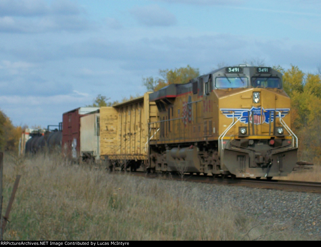 UP 5491 DPU on eastbound UP manifest train